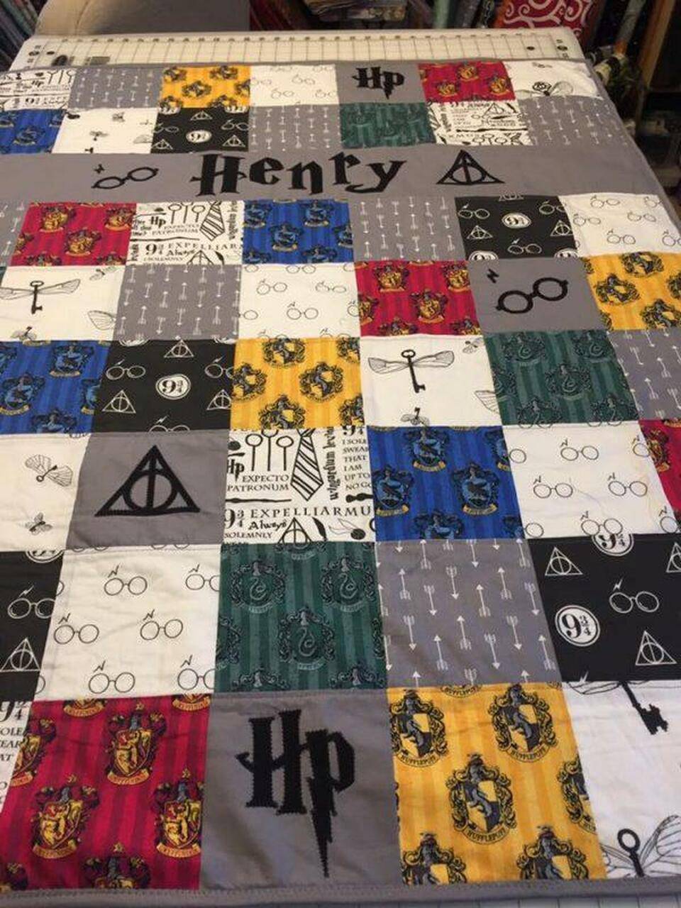 Hogwarts Houses 02 Quilt Blanket Tr12 Quilt and Home Decor - One Buddy ...